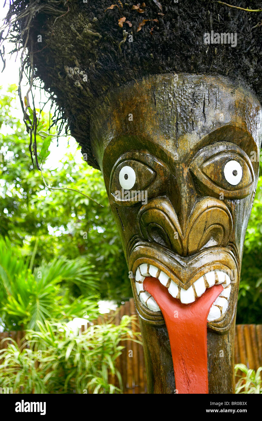 Tiki tikis hi-res stock photography and images - Alamy