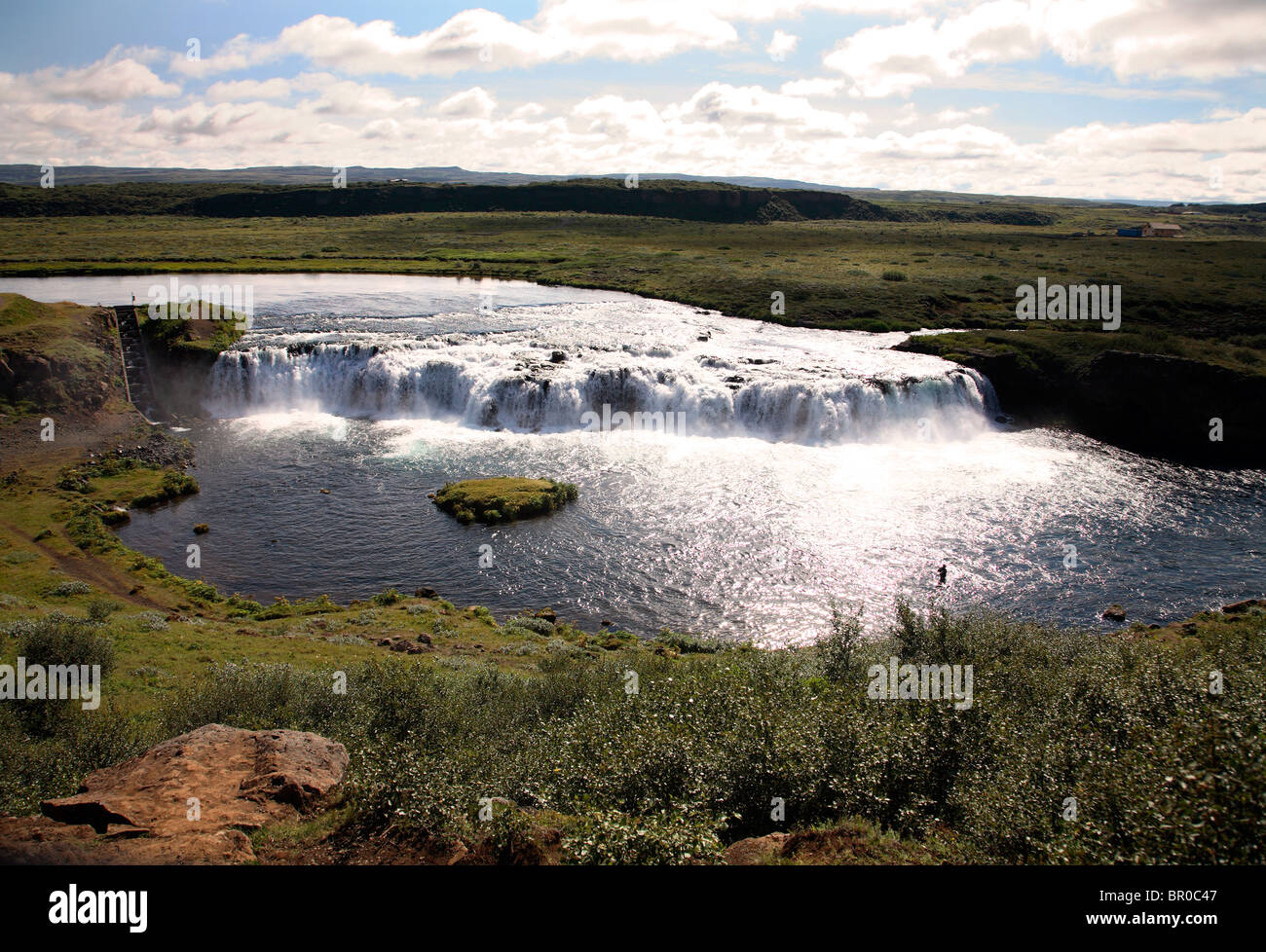 Waterfall island hi-res stock photography and images - Alamy