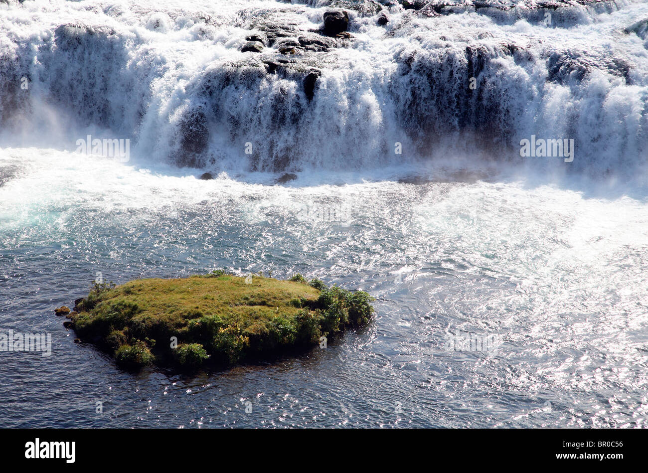 Waterfall island hi-res stock photography and images - Alamy