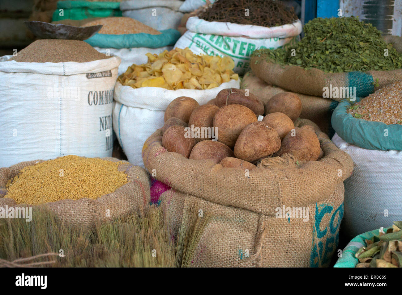 Market produce in the city of Bikaner Stock Photo - Alamy