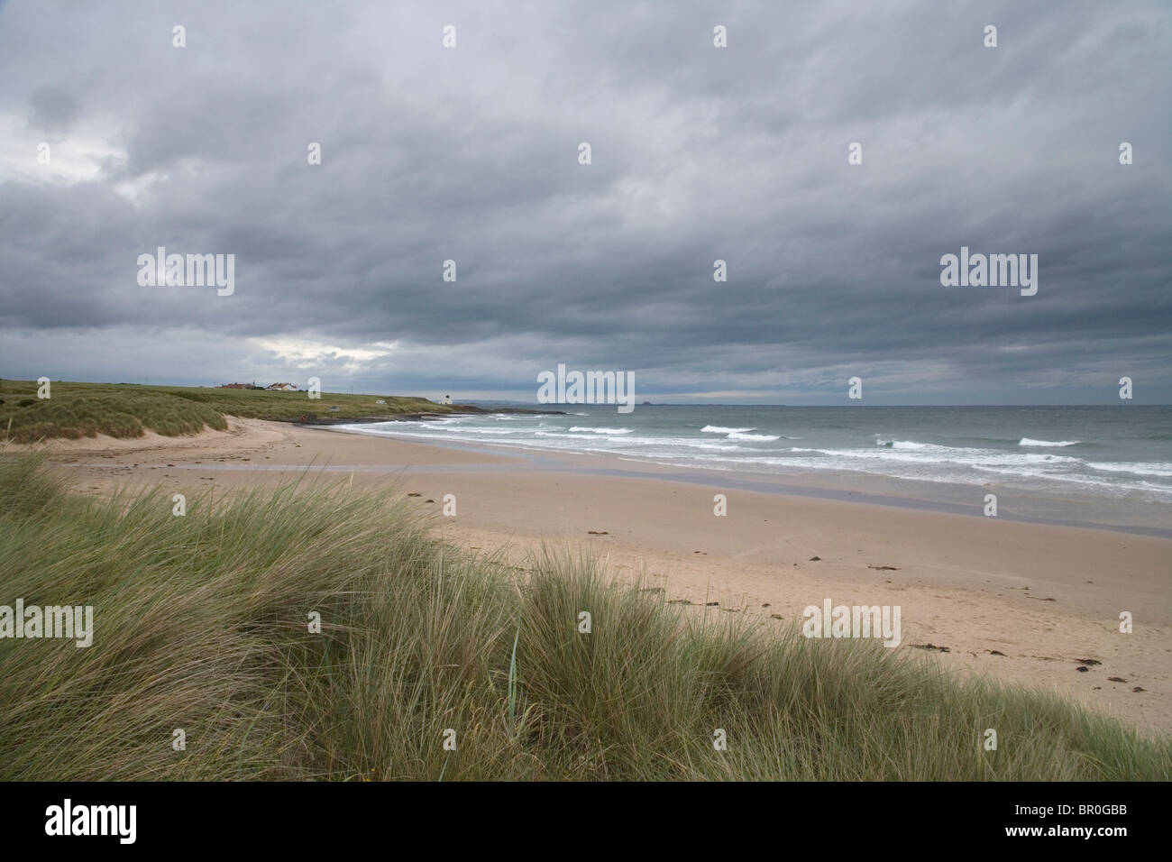 Ross beach northumberland hi-res stock photography and images - Alamy
