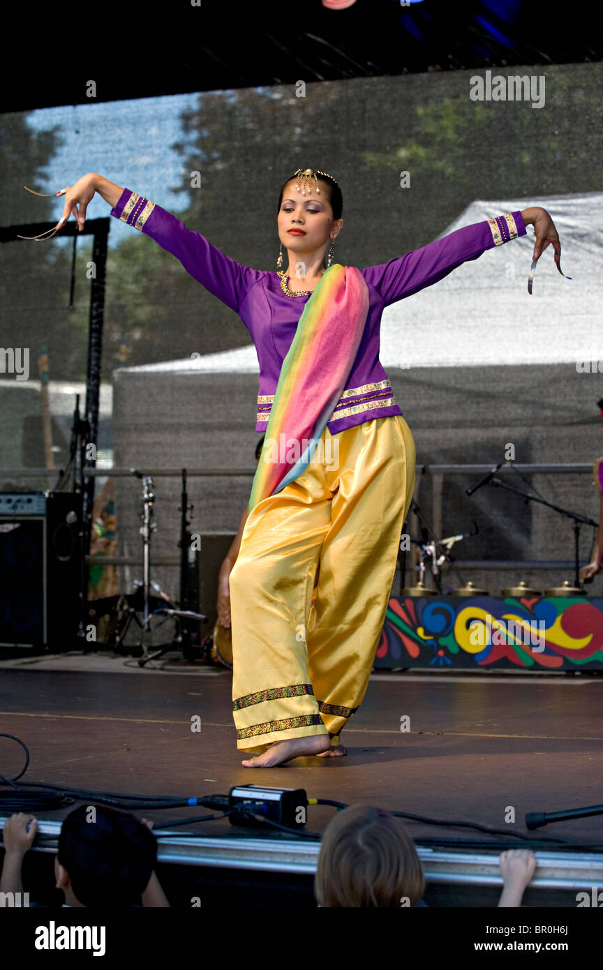 A member of the Filipino Dance Group Lahing Kayumanggi at the Tunbridge ...