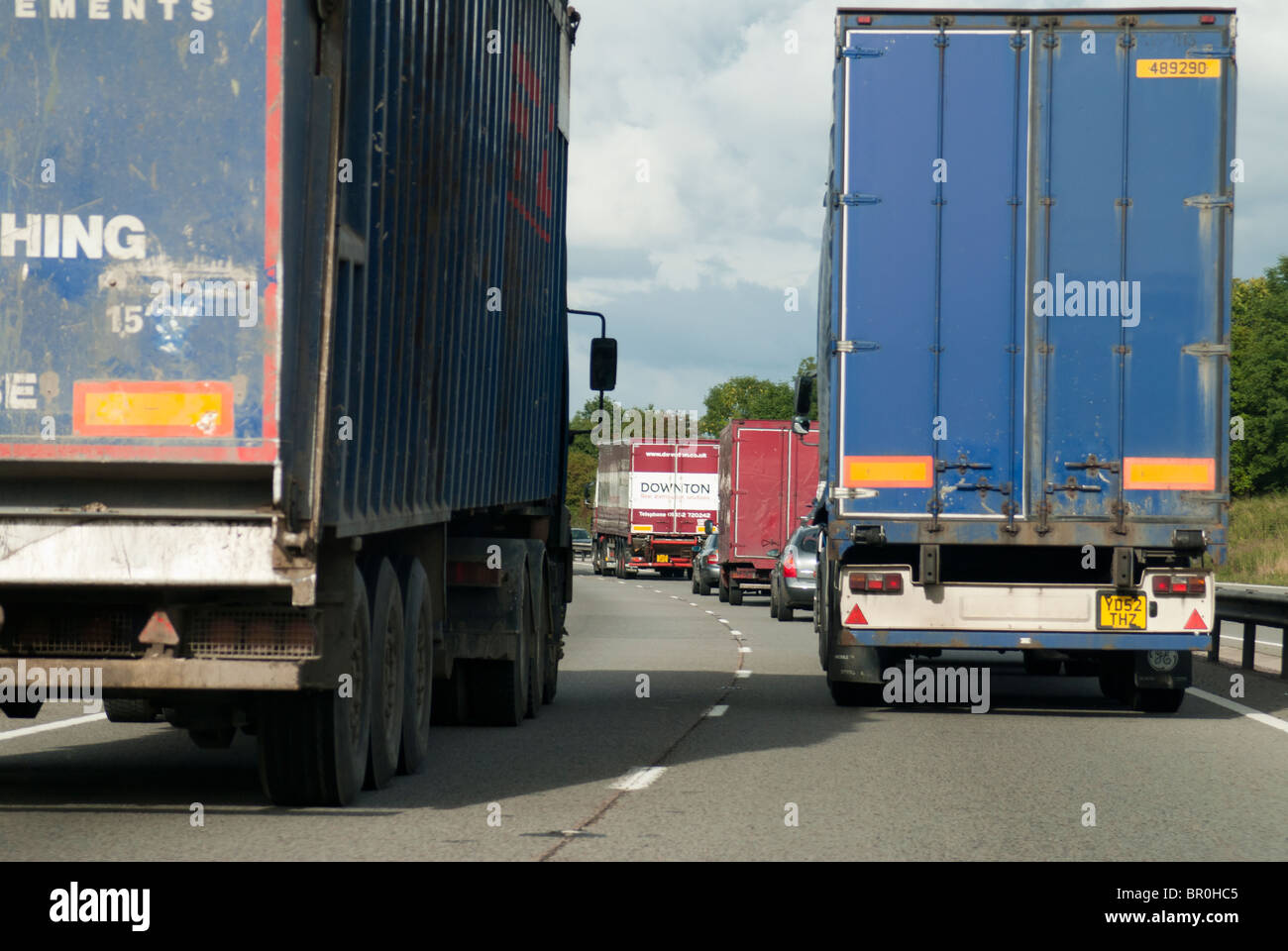 Lorry wagons hi-res stock photography and images - Alamy