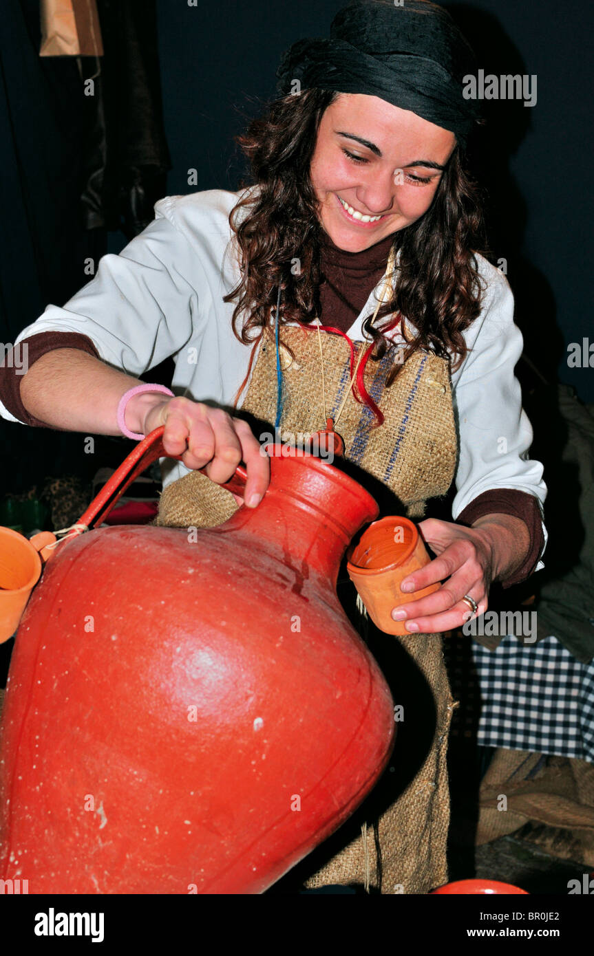 Medieval drinking scene hi-res stock photography and images - Alamy