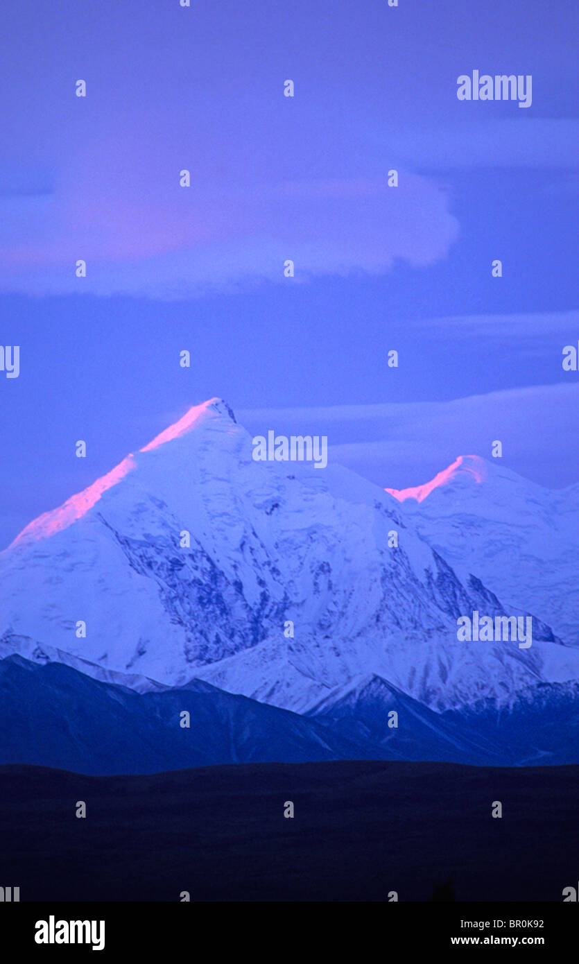 Alpenglow on Alaska Range, Denali National Park, Alaska Stock Photo - Alamy
