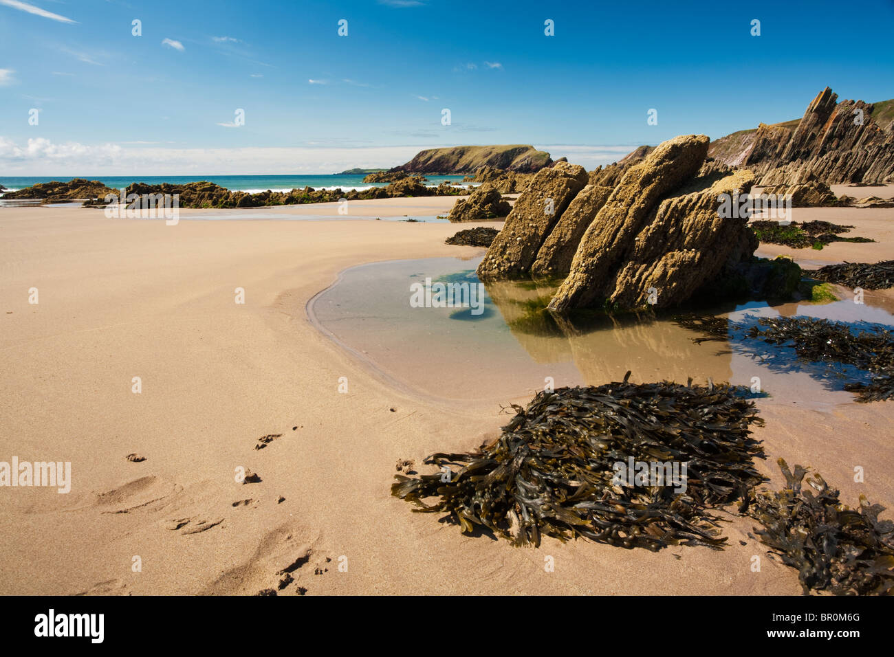 Pools on the beach hi-res stock photography and images - Alamy