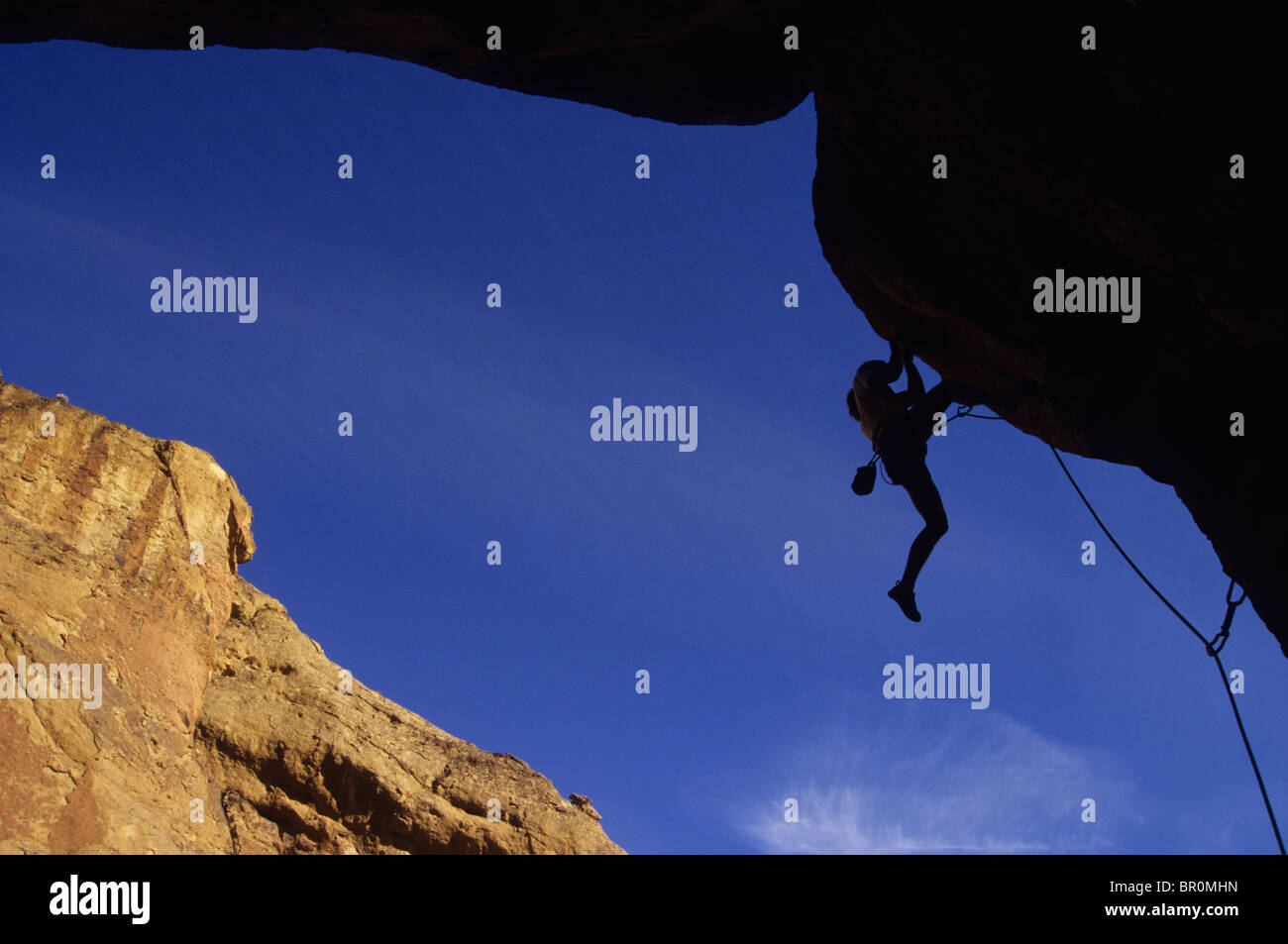 Rock climber at Smith Rock State Park, Oregon, USA Stock Photo - Alamy