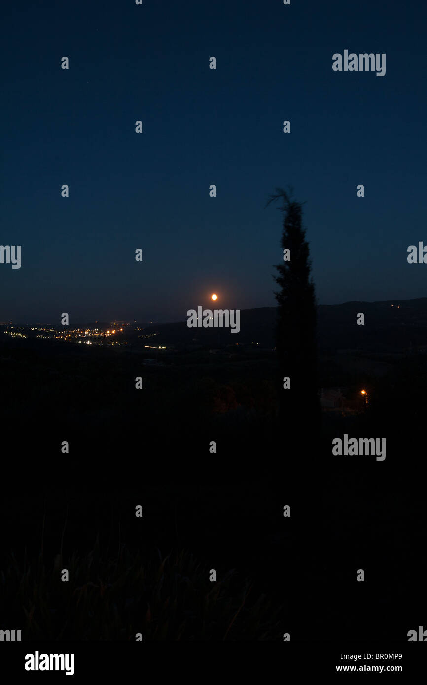 Full moon over Tavernelle Valley in Umbria Italy Stock Photo - Alamy