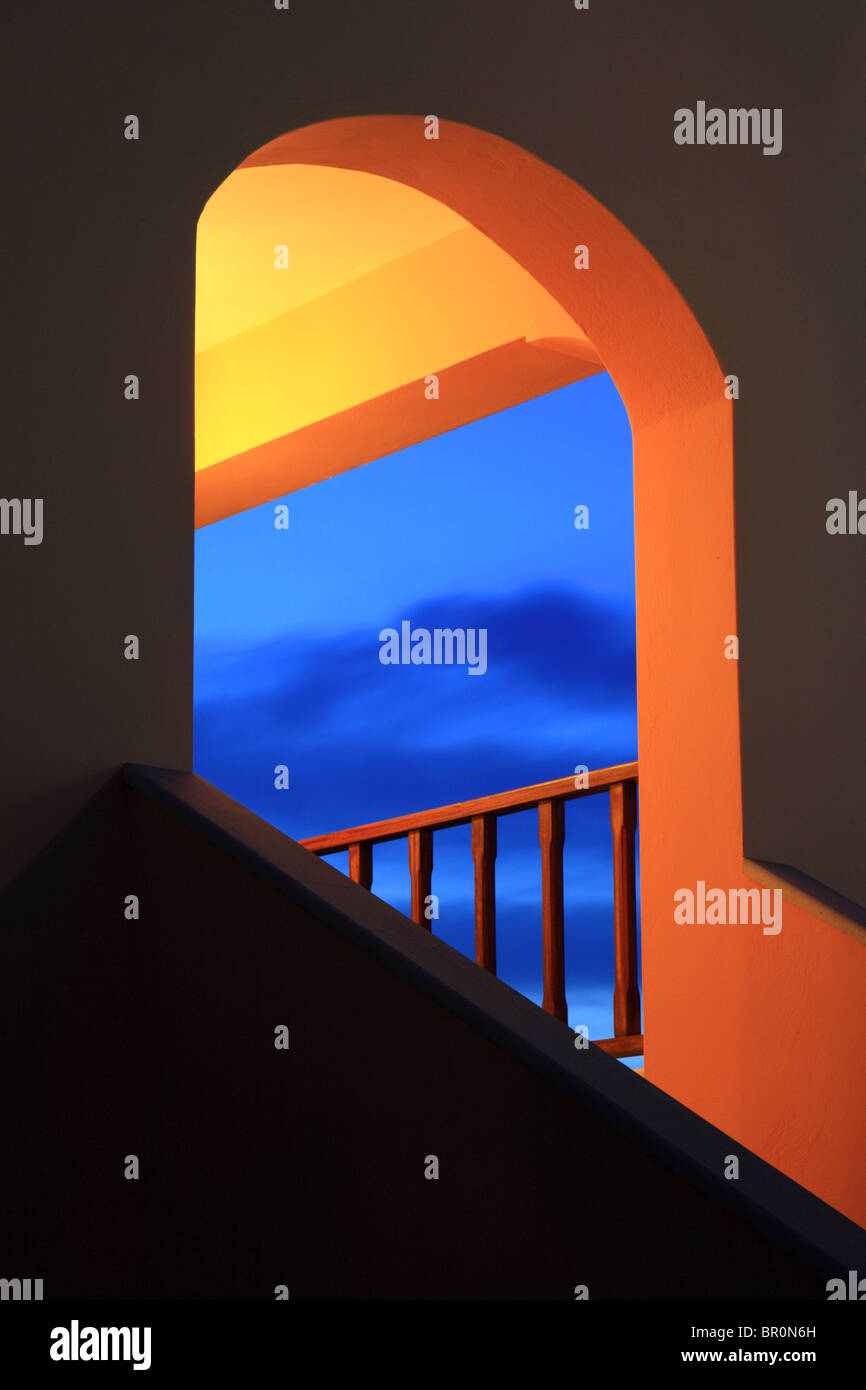 Balcony and arch hi-res stock photography and images - Alamy