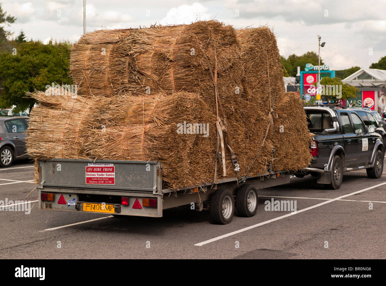 Low loader transport hi-res stock photography and images - Alamy
