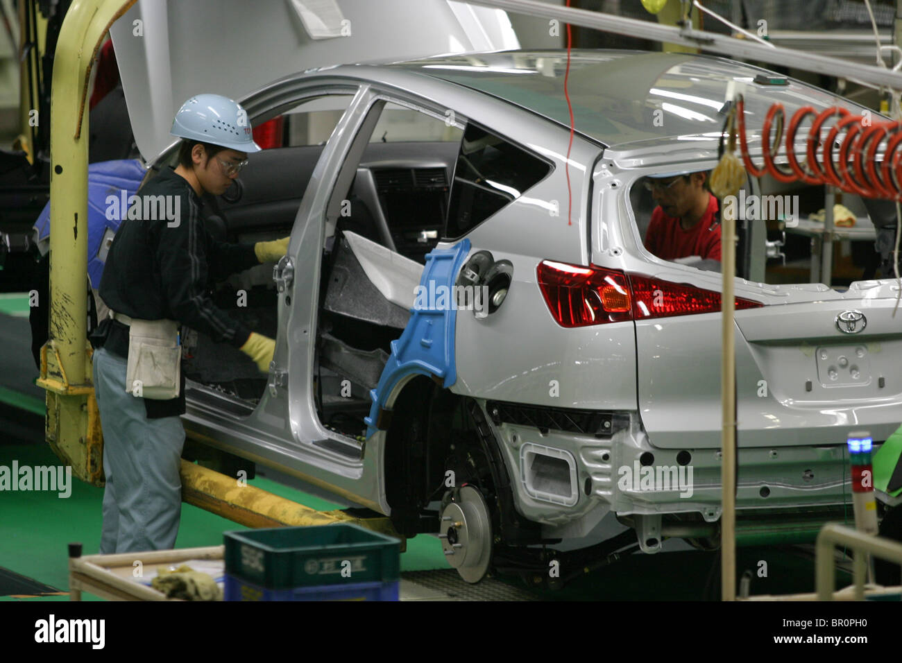 Toyota factory assembly line hi-res stock photography and images - Alamy