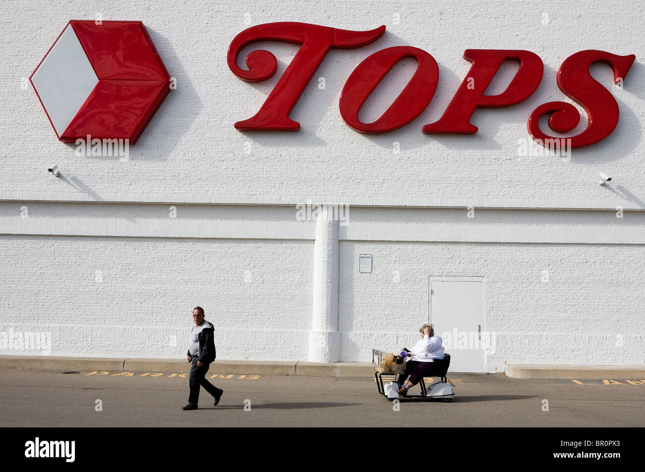 A Tops grocery store location Stock Photo - Alamy