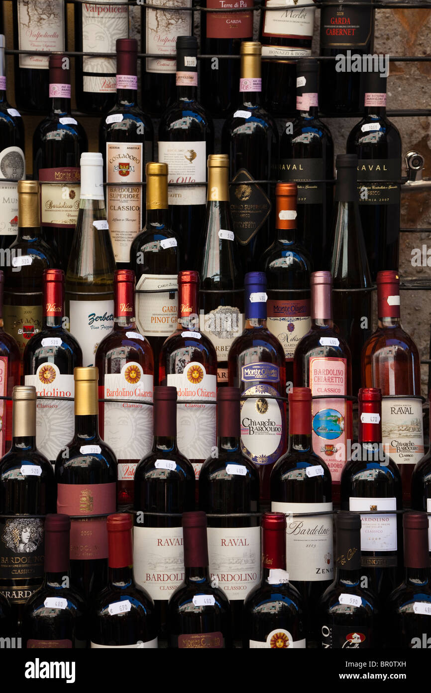 Bardolino wine hi-res stock photography and images - Alamy