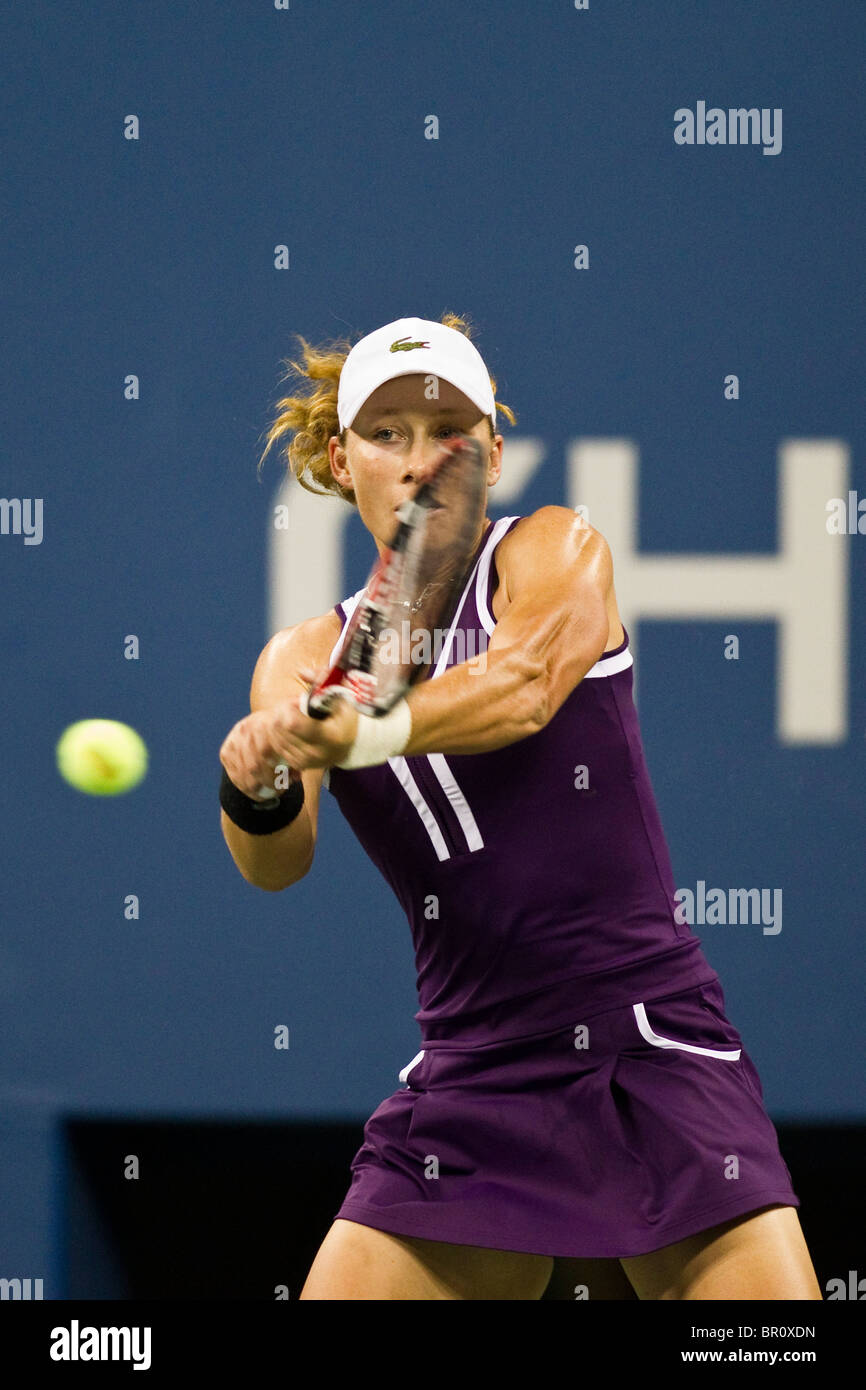 Samantha Stosur (AUS) competing at the 2010 US Open Tennis Stock Photo - Alamy