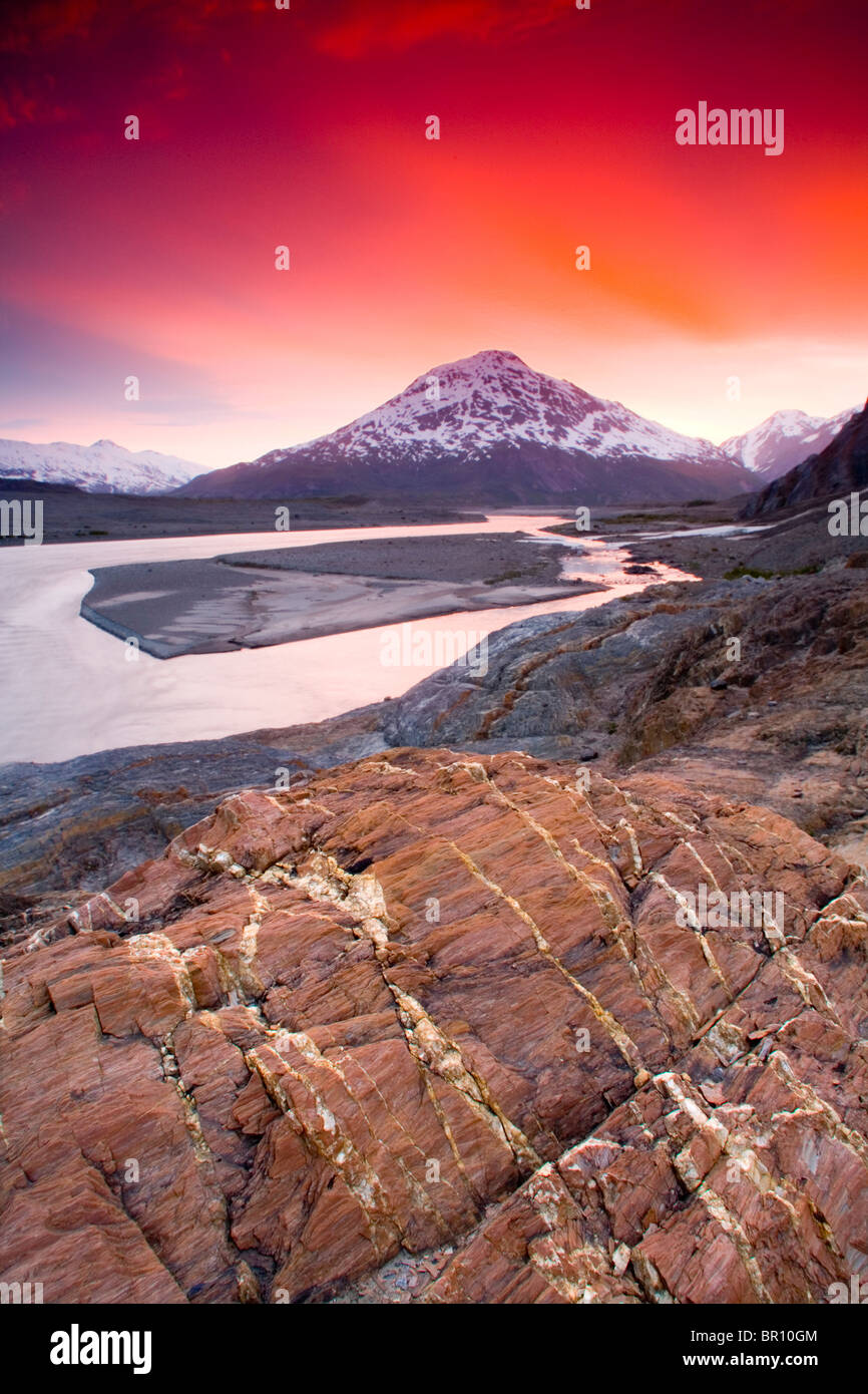 Canada british columbia alsek river hi-res stock photography and images ...