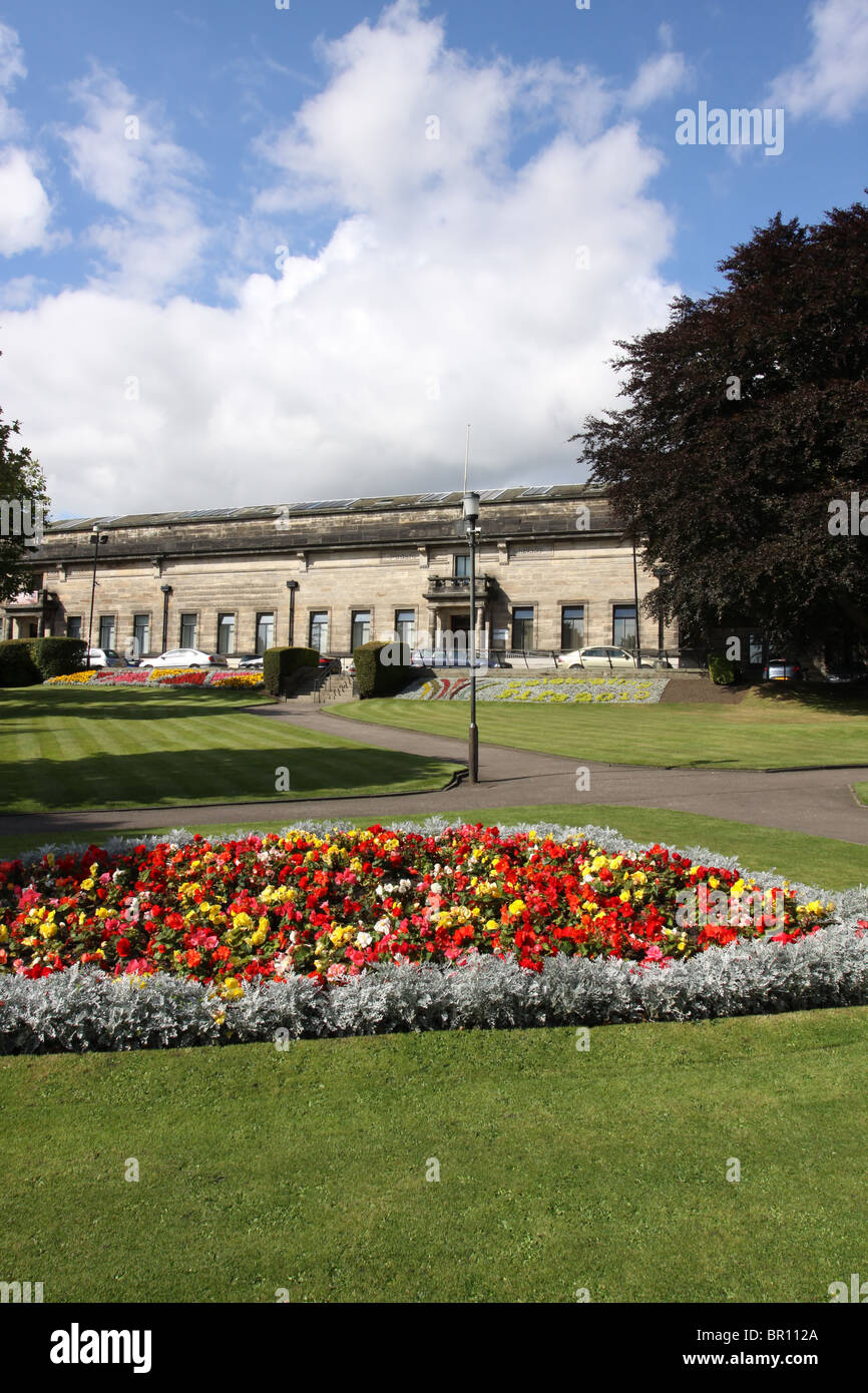 Kirkcaldy library hi-res stock photography and images - Alamy