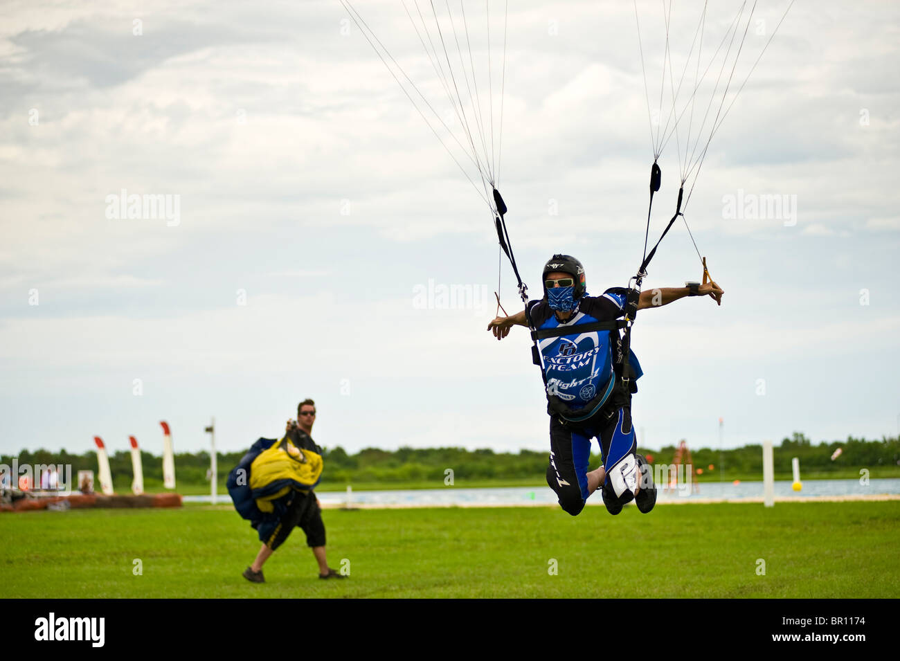 Canopy piloting hi-res stock photography and images - Alamy