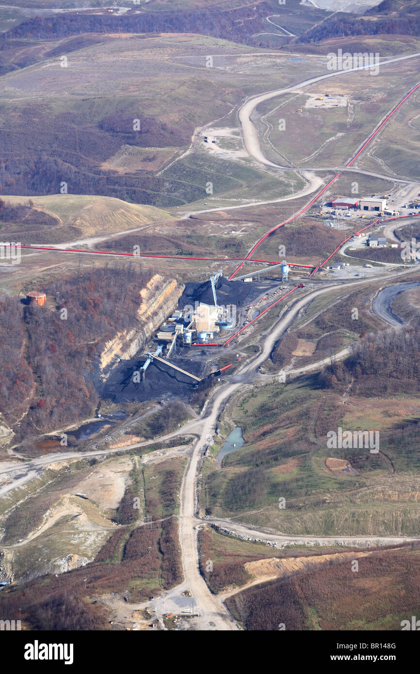 Mountaintop removal valley hi-res stock photography and images - Alamy