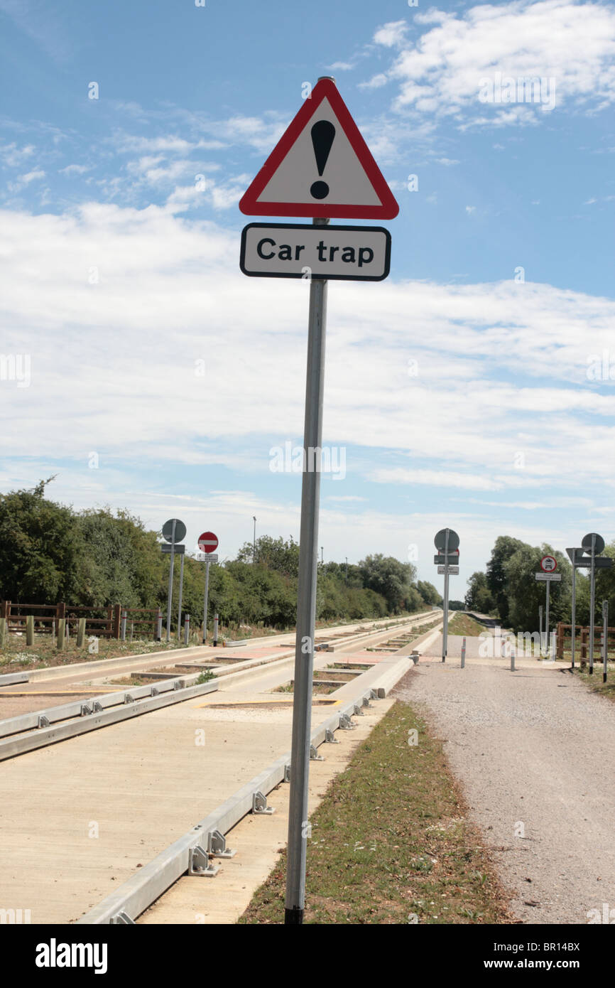 Out of service sign bus hi-res stock photography and images - Alamy