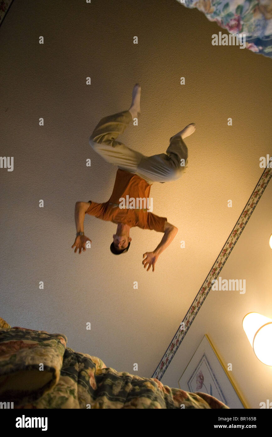 Hotel bed jump hi-res stock photography and images - Alamy