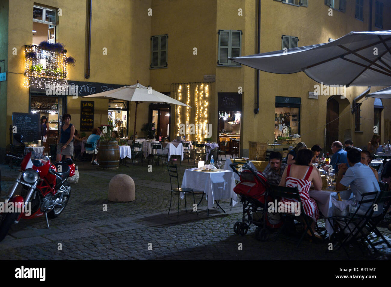 Italy,Turin, night life in Piazza della Consolata Stock Photo - Alamy