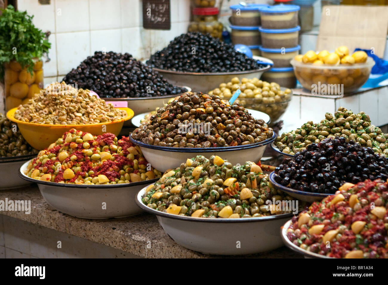 Medina Fez Fes Morocco souk fresh produce market Stock Photo - Alamy