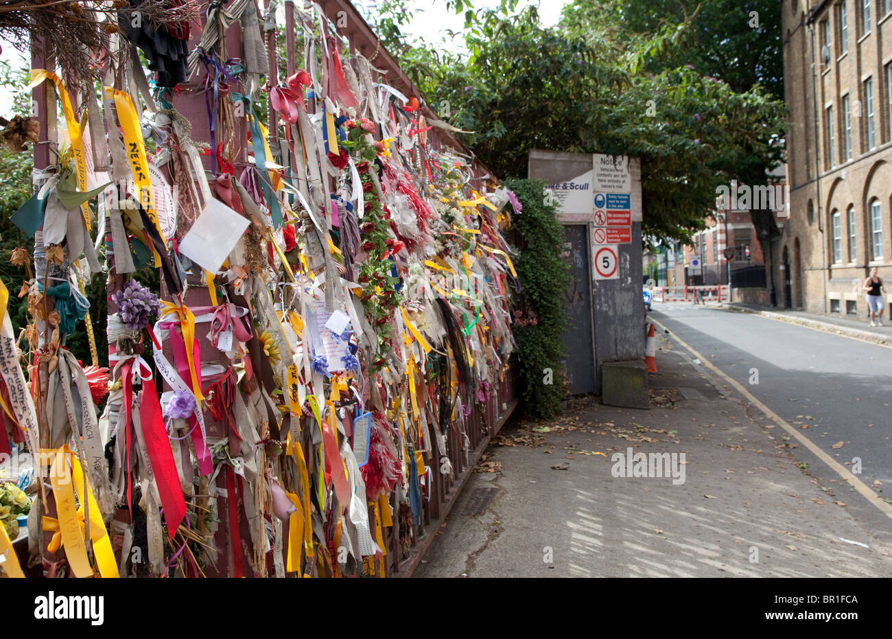 Crossbones paupers' graveyard, Southwark, London Stock Photo - Alamy