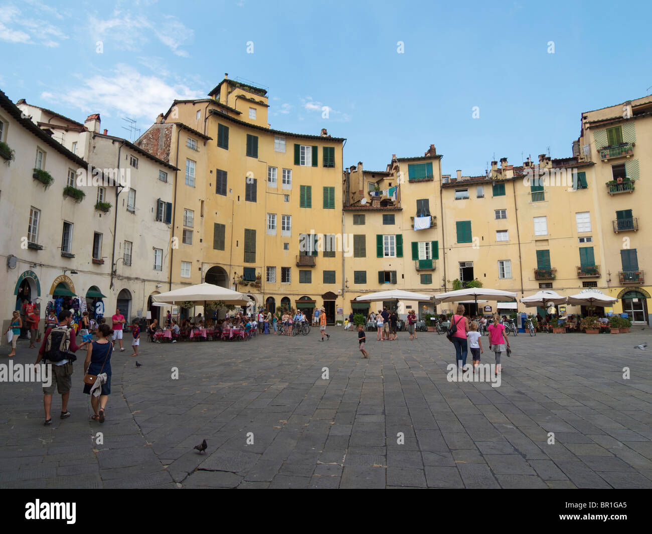The Piazza Amfiteatro in Lucca, Tuscany, Italy was built on the ...