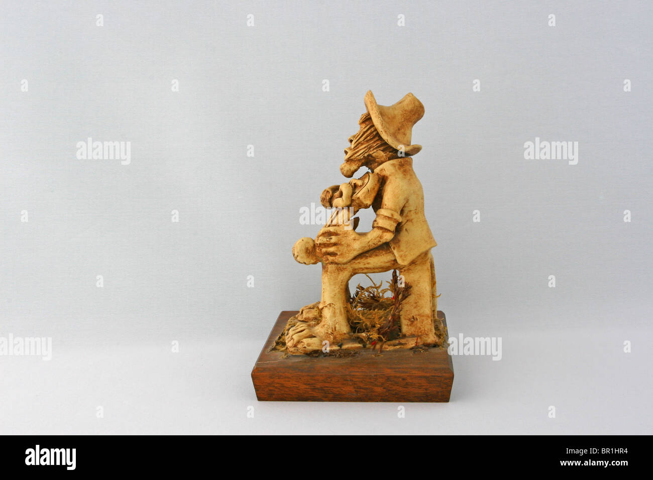 Still life The Fiddler Stock Photo - Alamy