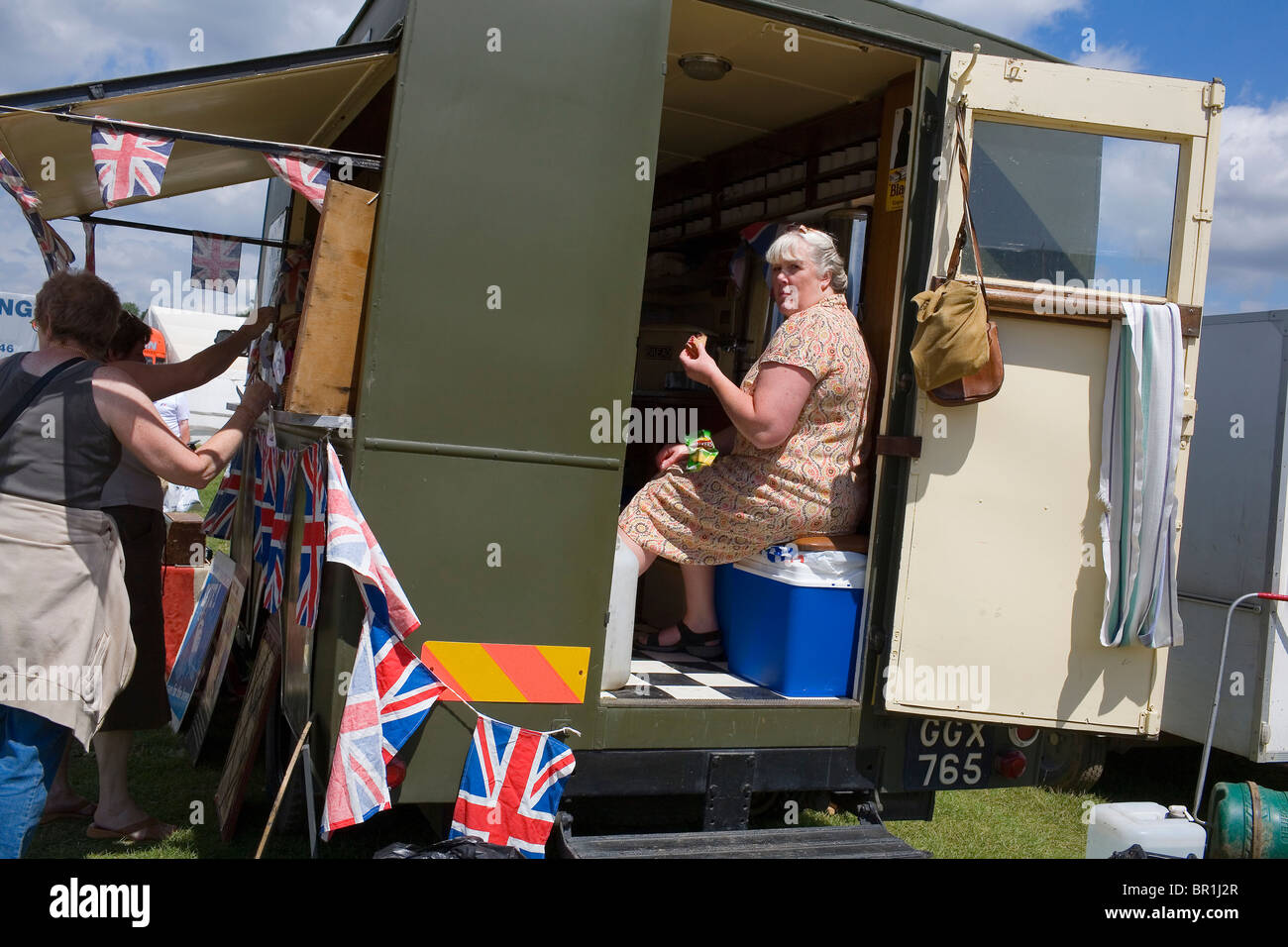 Snack van hi-res stock photography and images - Alamy