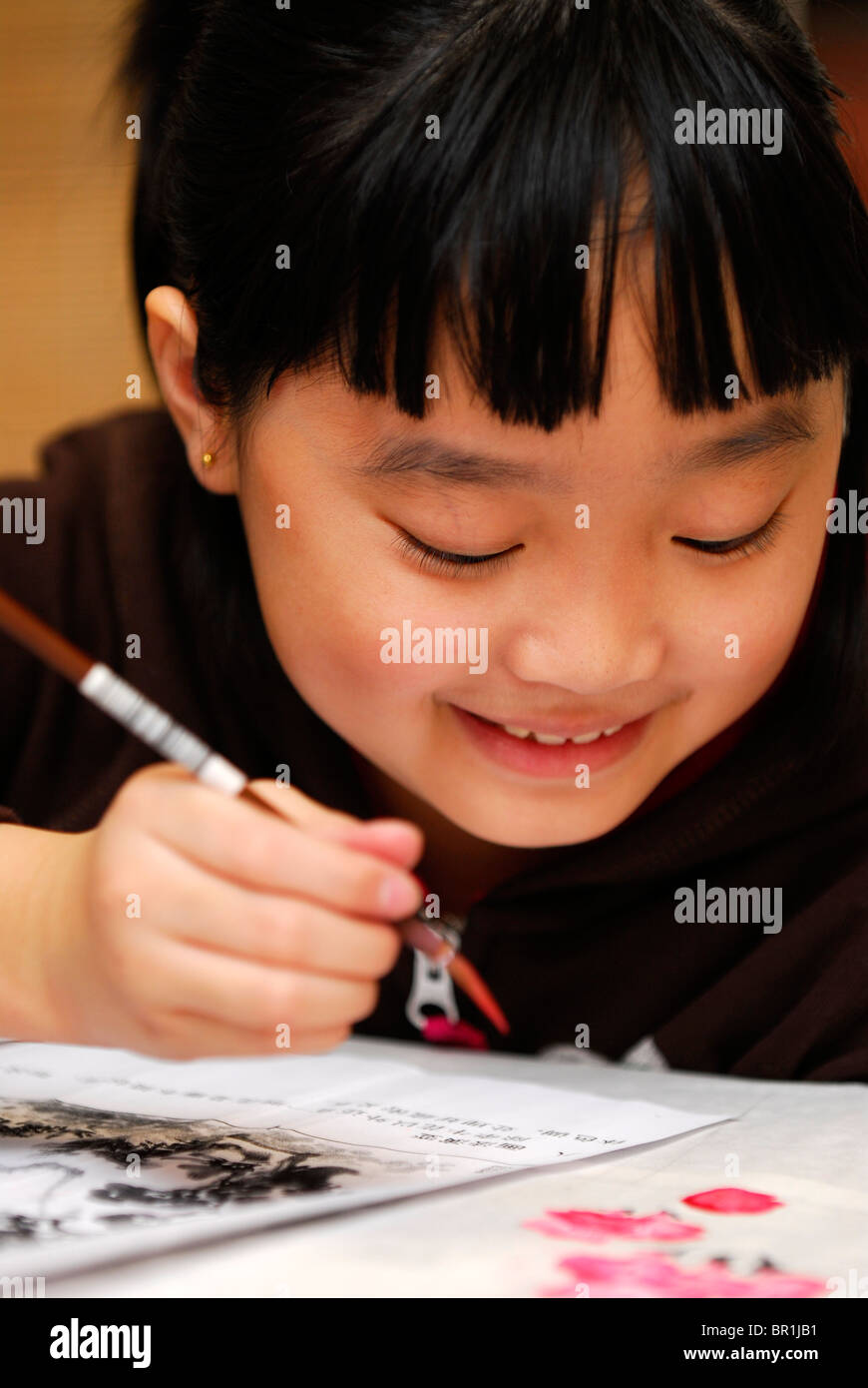Painting Class At A Chinese Community Centre London Uk Stock Photo