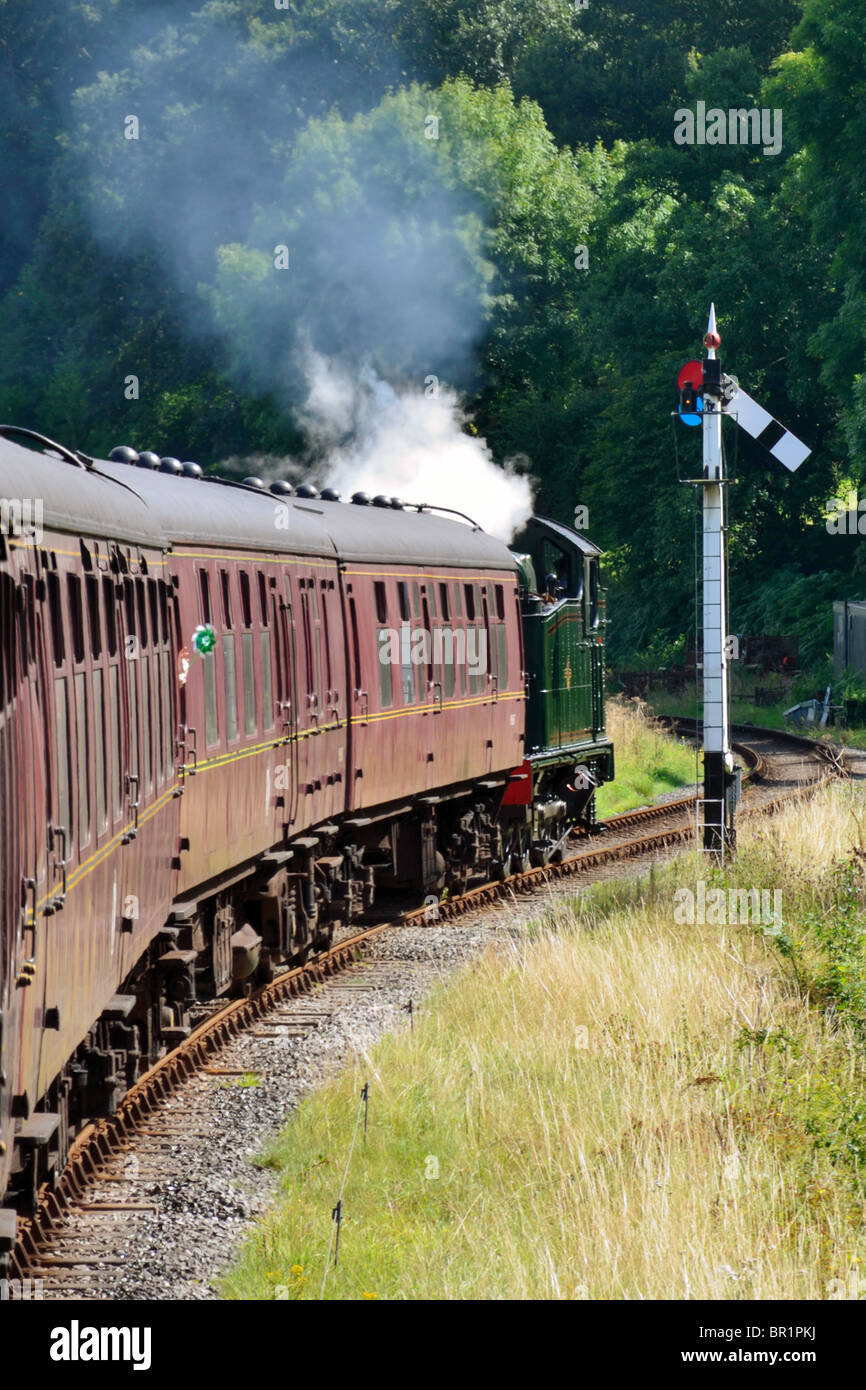 Steam train locomotive stopped hi-res stock photography and images - Alamy