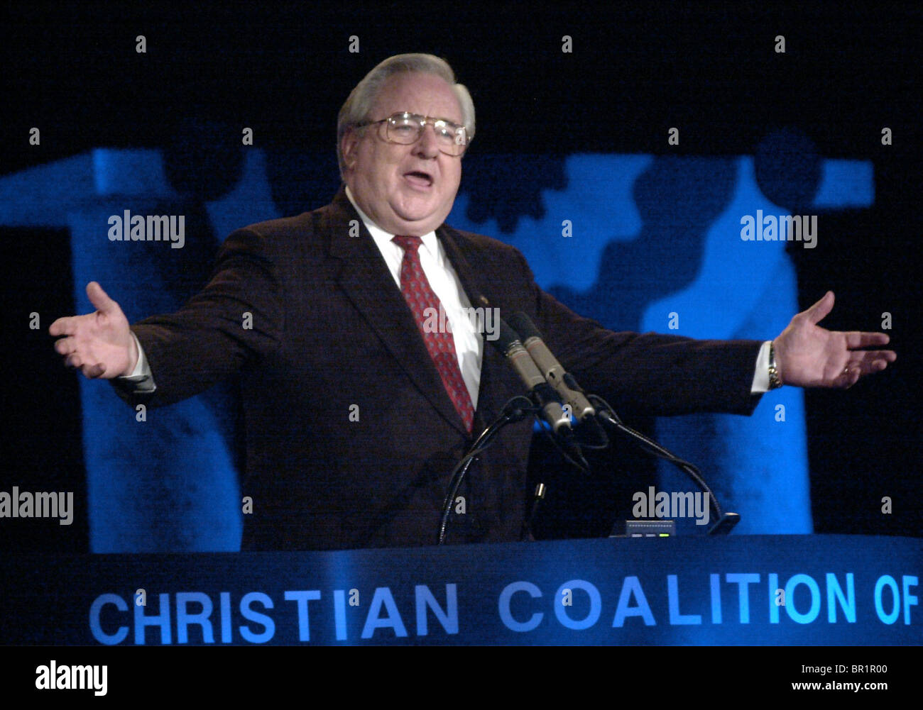 Rev jerry falwell hi-res stock photography and images - Alamy