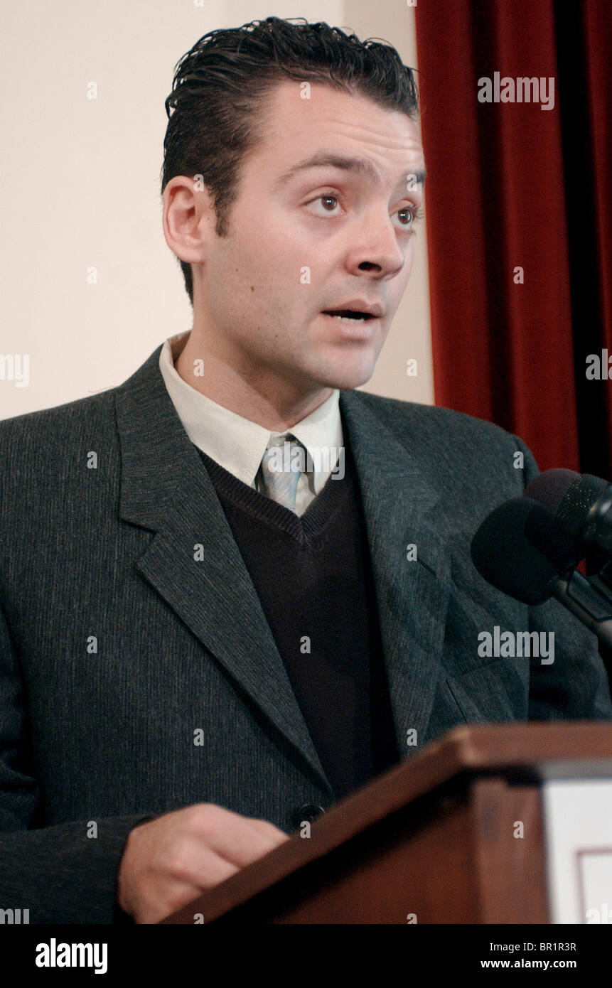 Matthew Zipoli, former security guard at Lawrence Laboratories,speaks ...