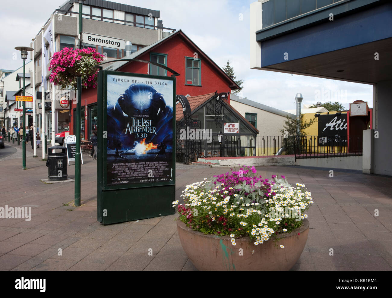 On Main Shopping Street Laugavegur, Reykjavik, Iceland Stock Photo - Alamy