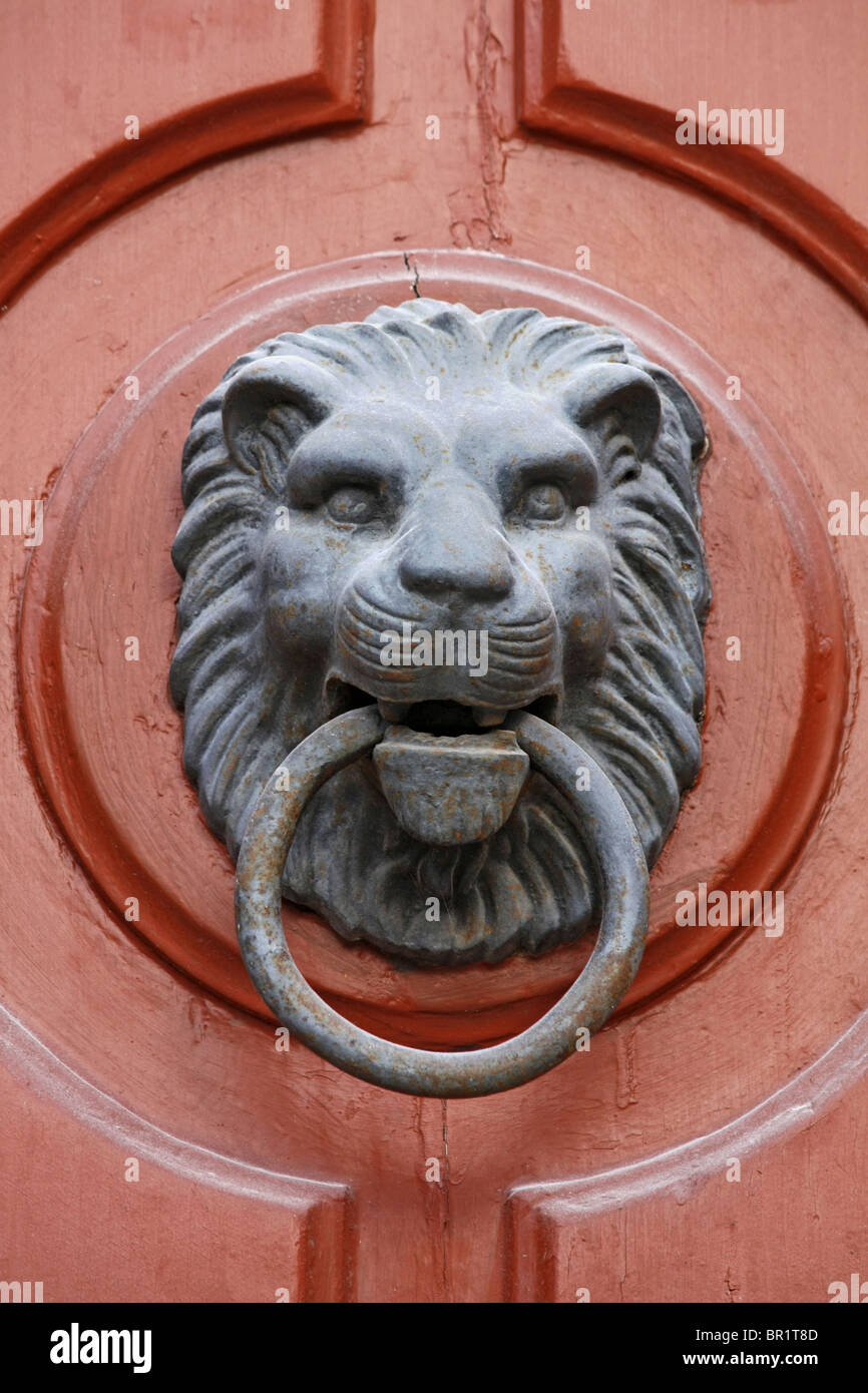 Lion knocker hi-res stock photography and images - Alamy