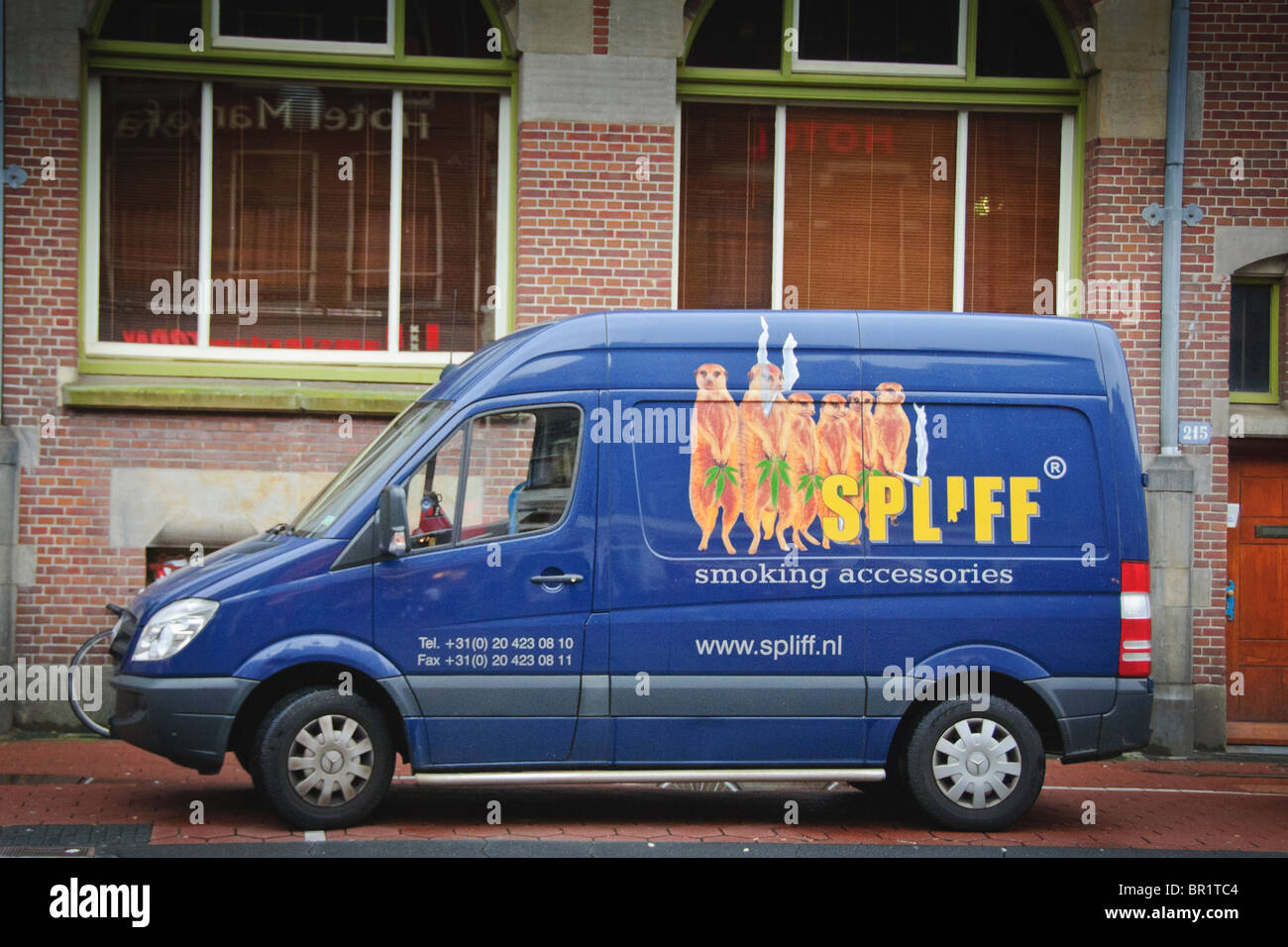 Splif hi-res stock photography and images - Alamy