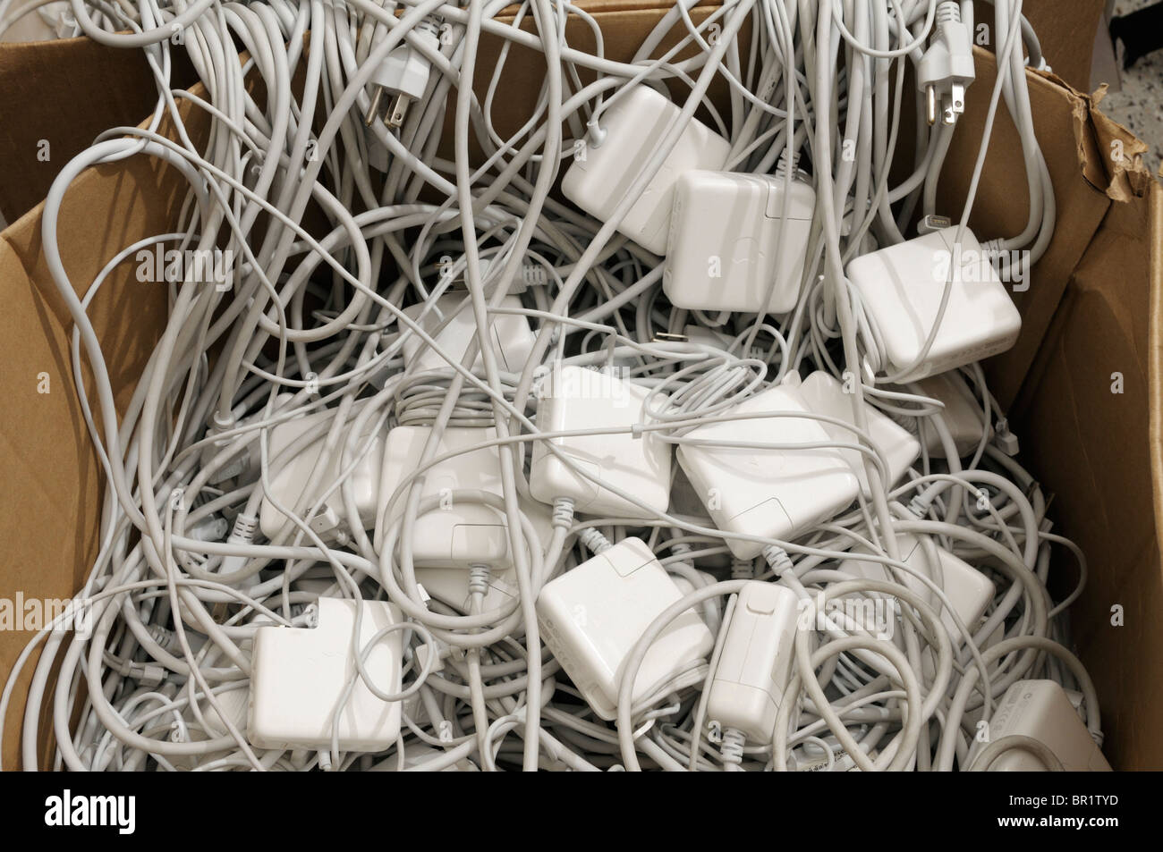 Box chords hi-res stock photography and images - Alamy