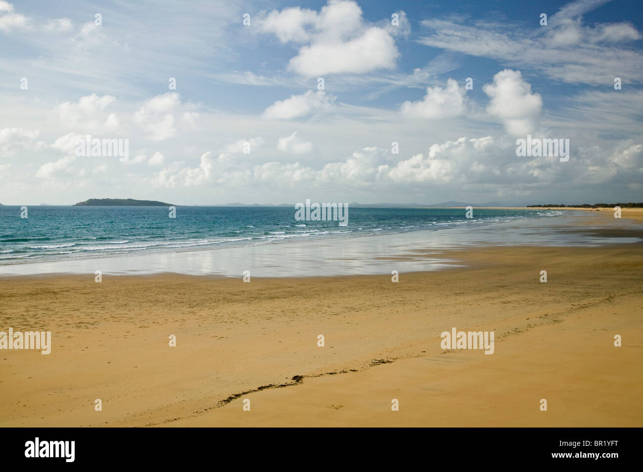 Australia, Queensland, Whitsunday Coast, Mackay. Harbour Beach by ...
