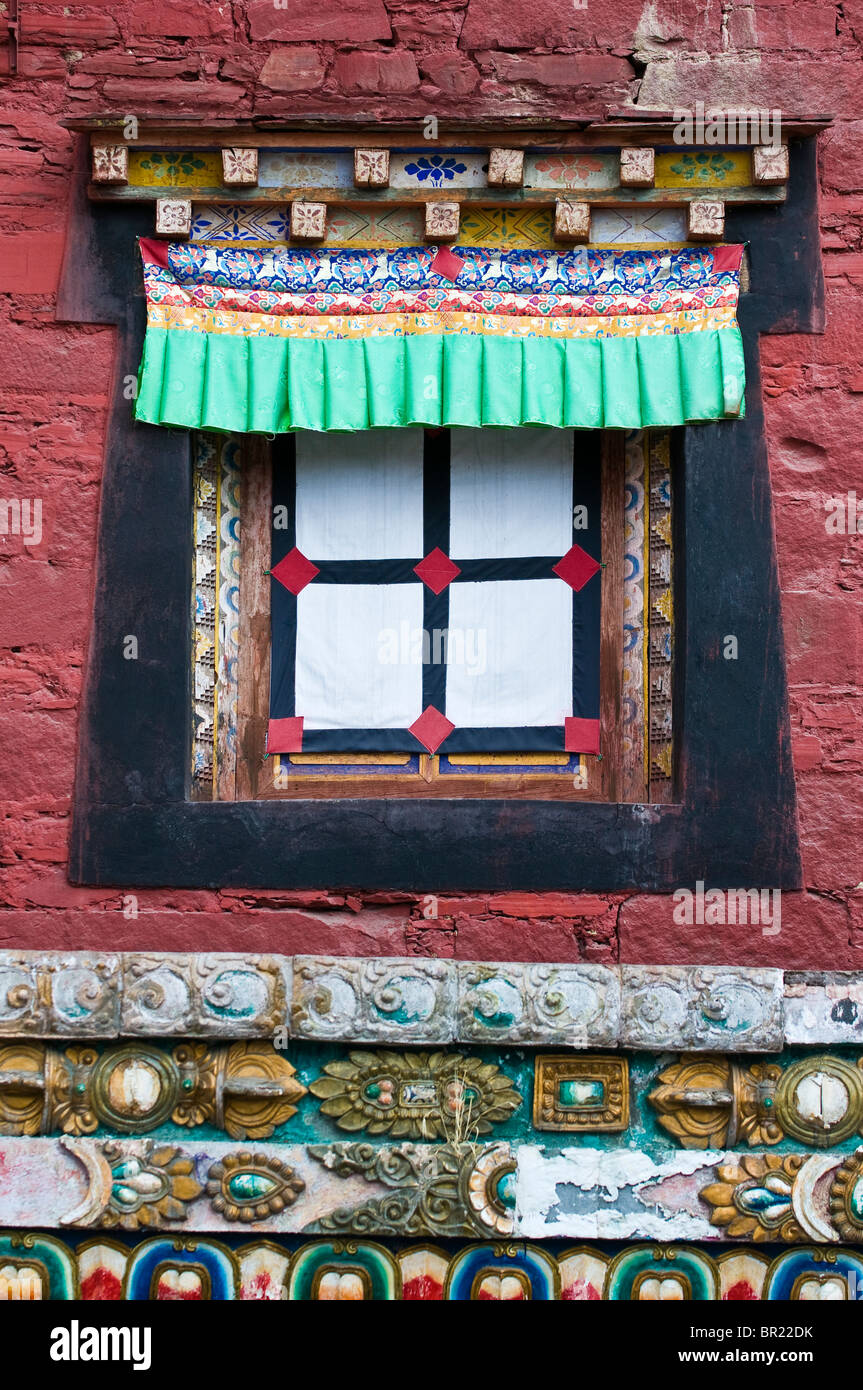 Tibetan window art hi-res stock photography and images - Alamy