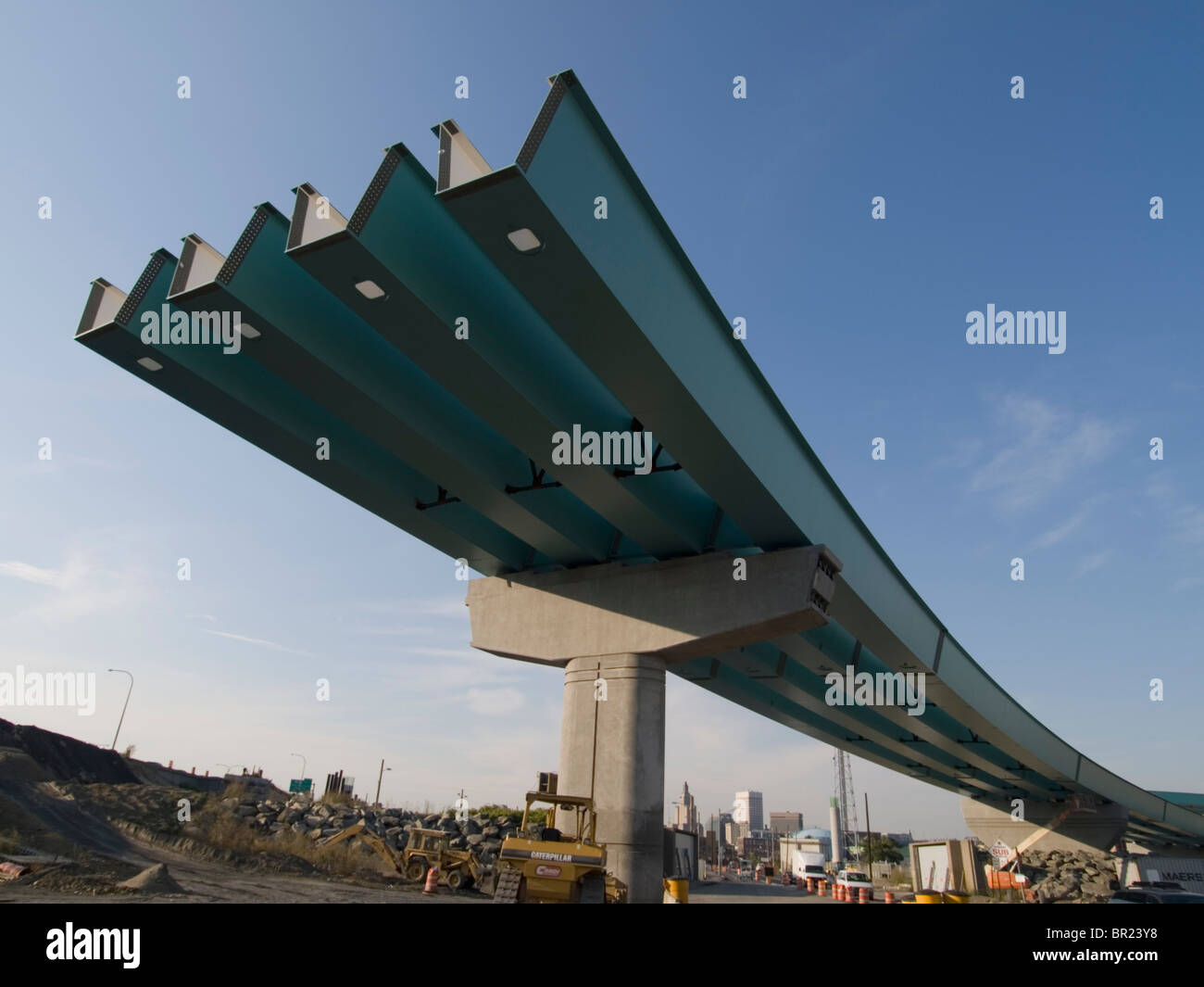Construction of highway overpass Stock Photo - Alamy