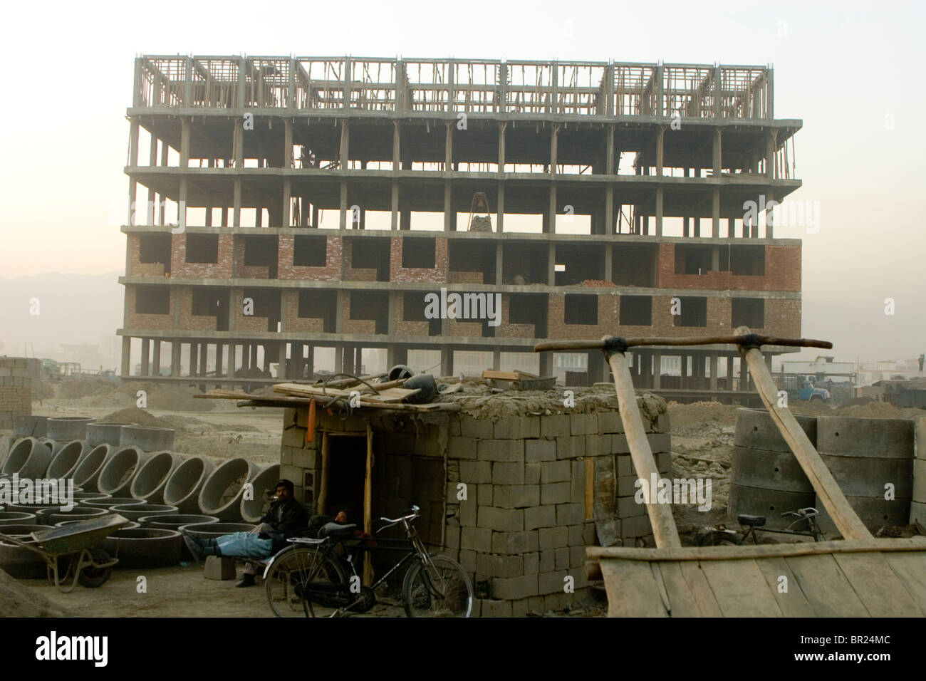 Kabul buildings hi-res stock photography and images - Alamy