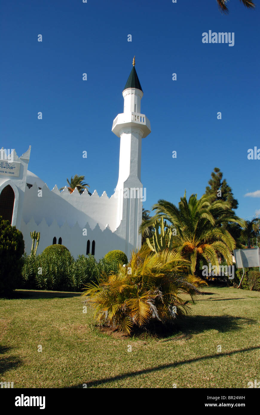 King Abdul Aziz Al Saud Mosque, Marbella, Costa del Sol, Malaga ...