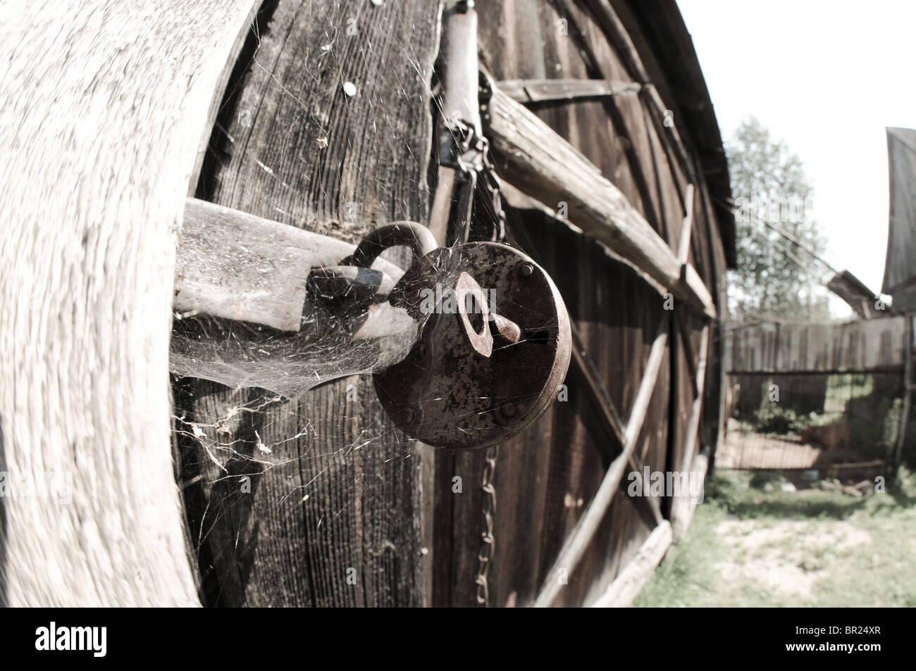 Old polish barn hi-res stock photography and images - Alamy