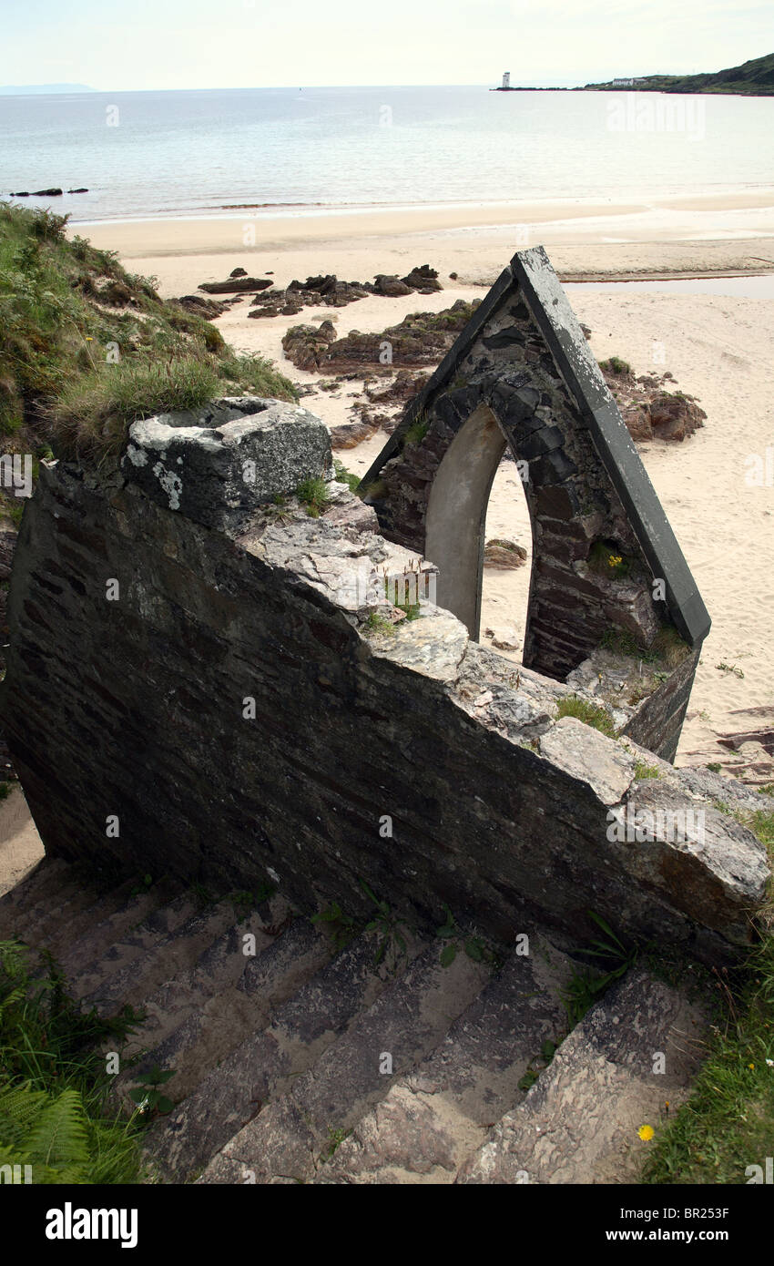 Scotland Islay ruined chapel Stock Photo - Alamy