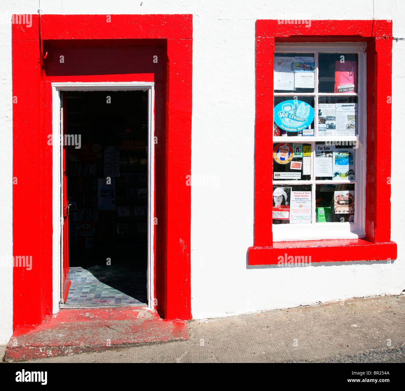 Port wemyss islay hi-res stock photography and images - Alamy