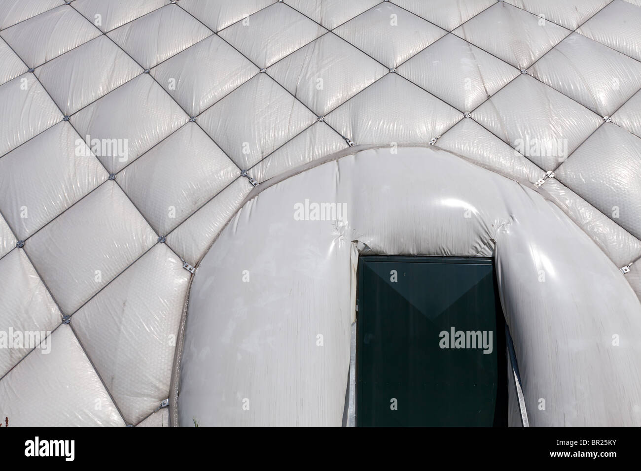 Air inflated structure hi-res stock photography and images - Alamy