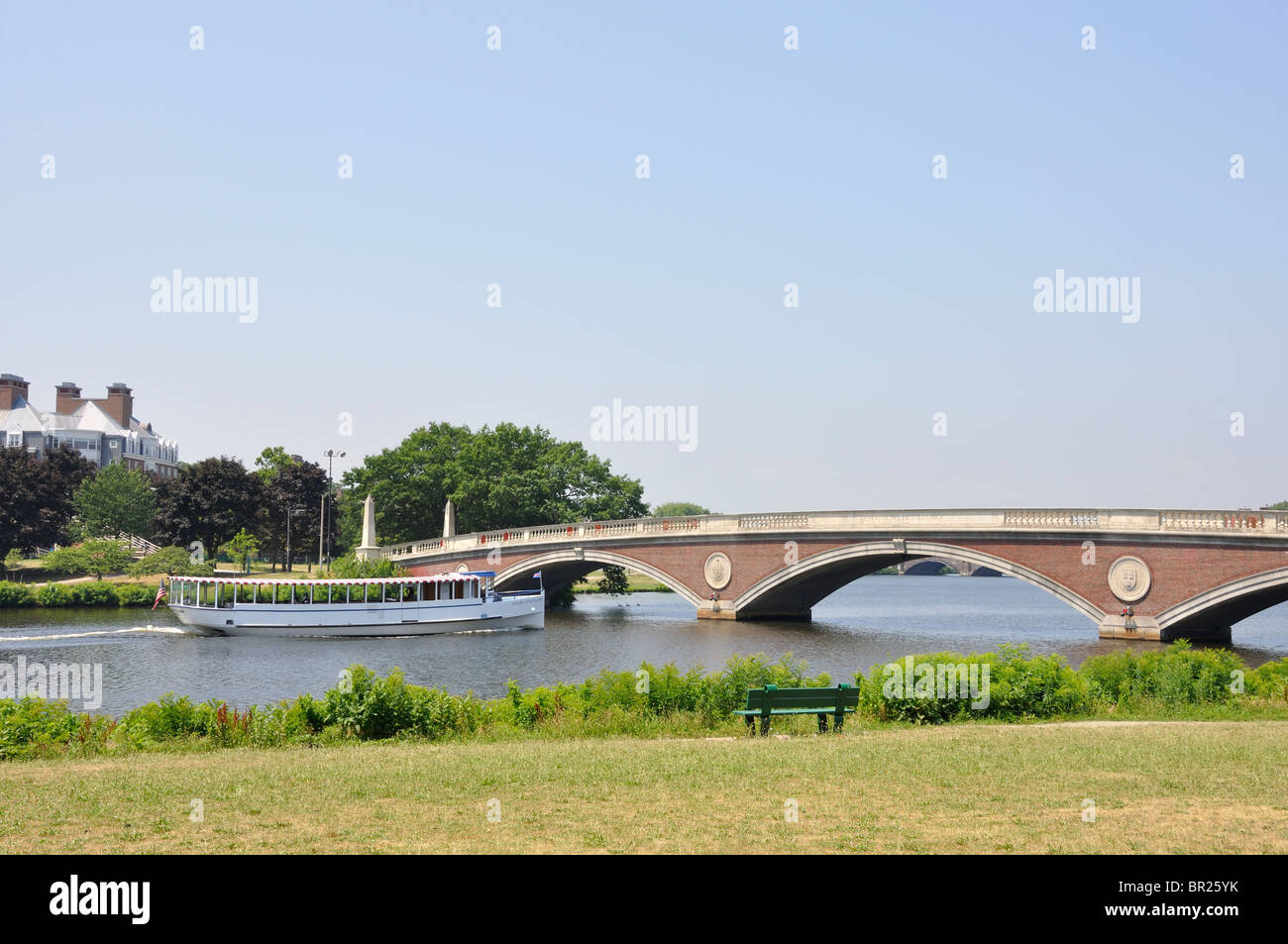 Cambridge pedestrian footbridge hi-res stock photography and images - Alamy