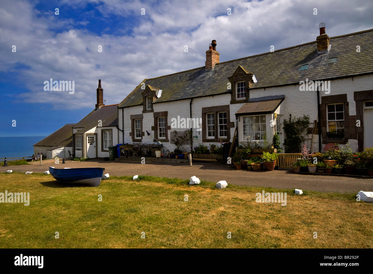 Low newton hi-res stock photography and images - Alamy