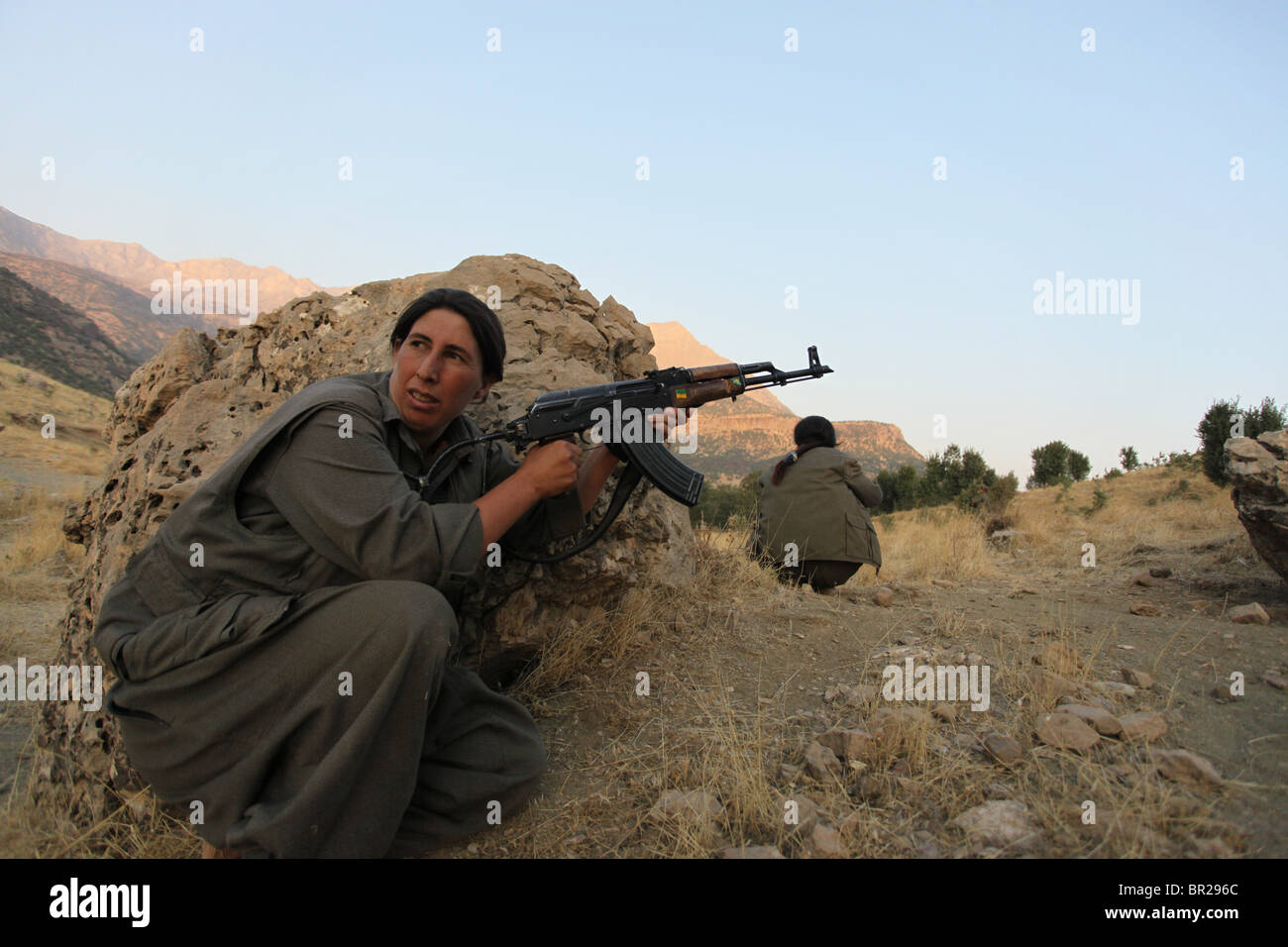 Female Kurdish fighters of the Free Women's Units shortened as YJA STAR ...